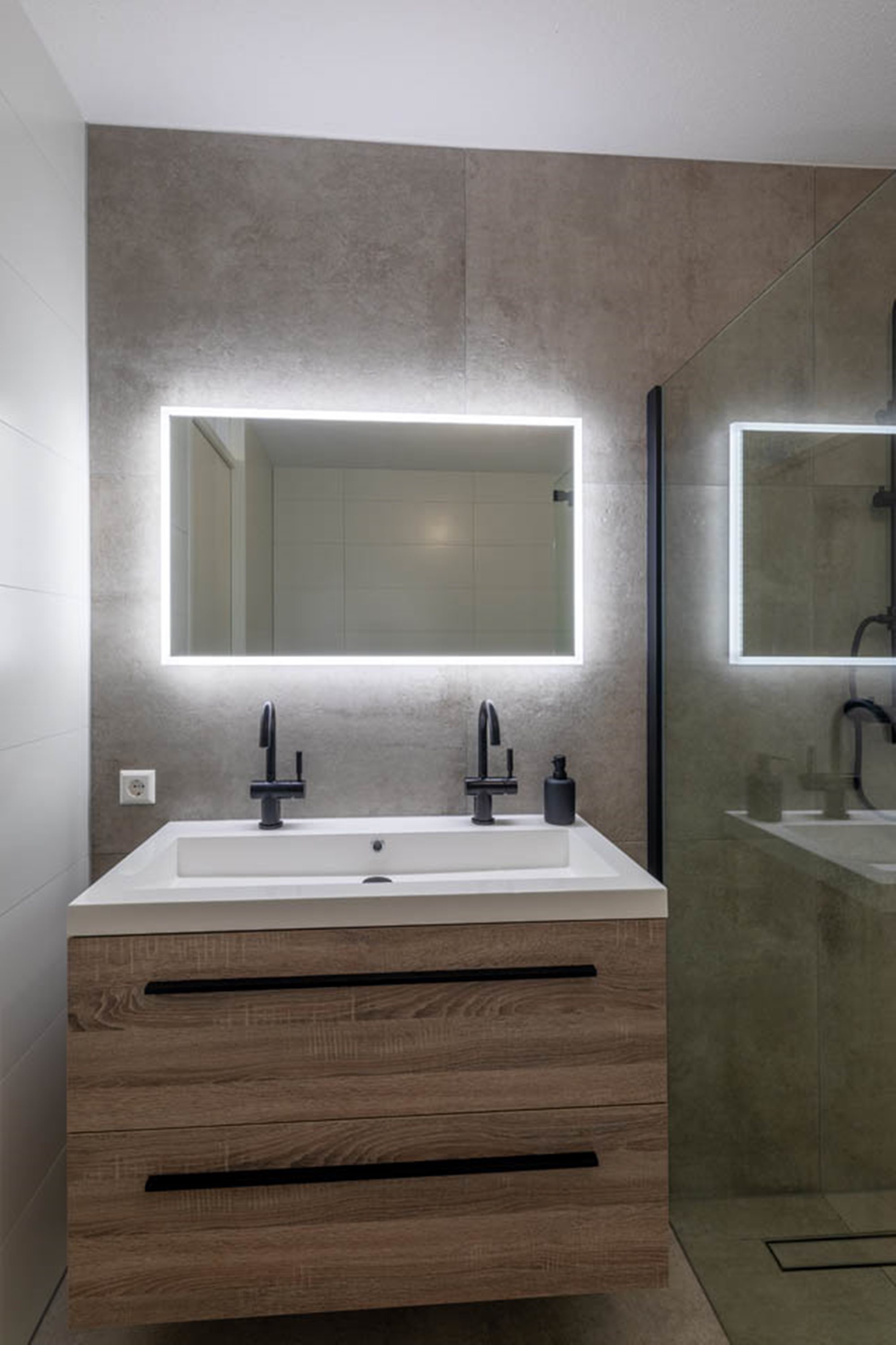 Maxaro make-over: een kijkje in de badkamer van Guus en Kim | Maxaro